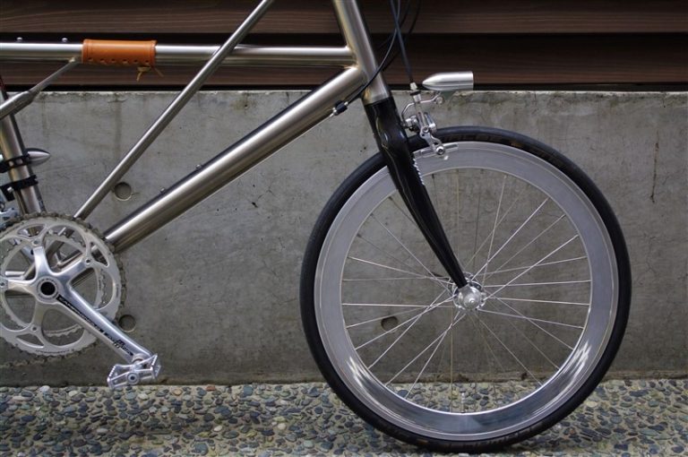 tyrell-pkz-athena[2] | VelostyleTICKET