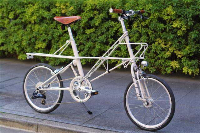 ALEX MOULTON | VelostyleTICKET